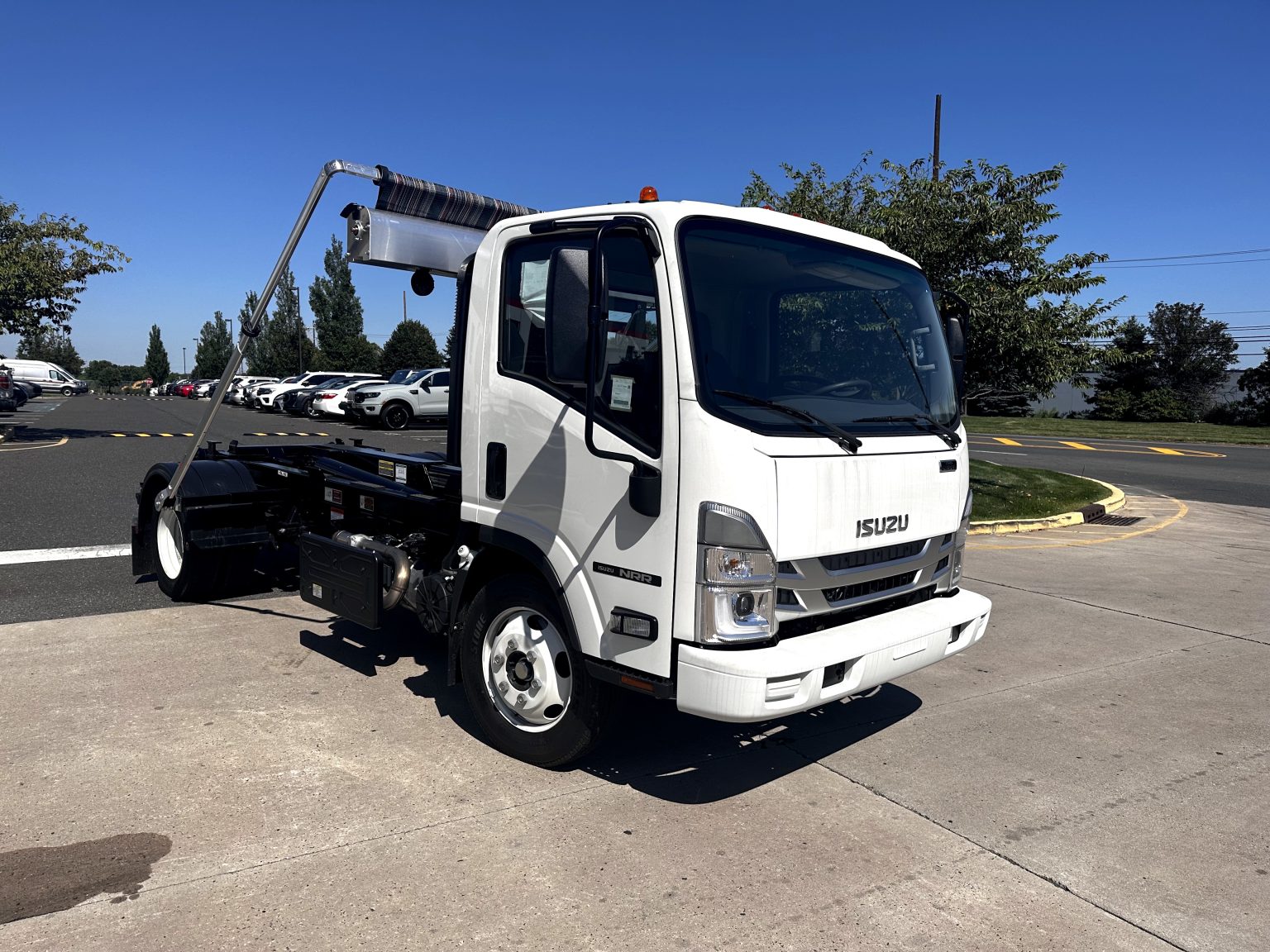 2023 ISUZU NRR - Campbell Supply