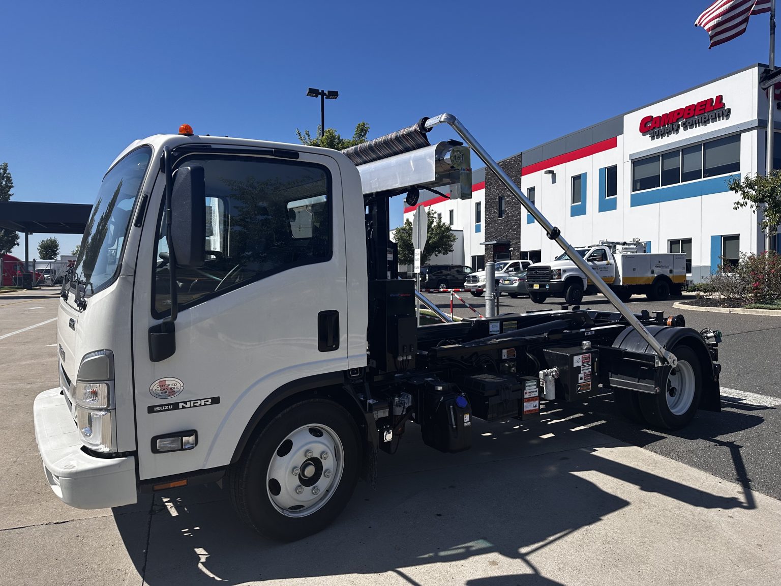 2023 ISUZU NRR - Campbell Supply