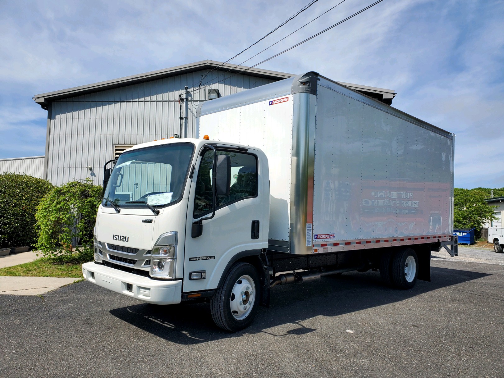 2024 ISUZU NPR HD - Campbell Supply