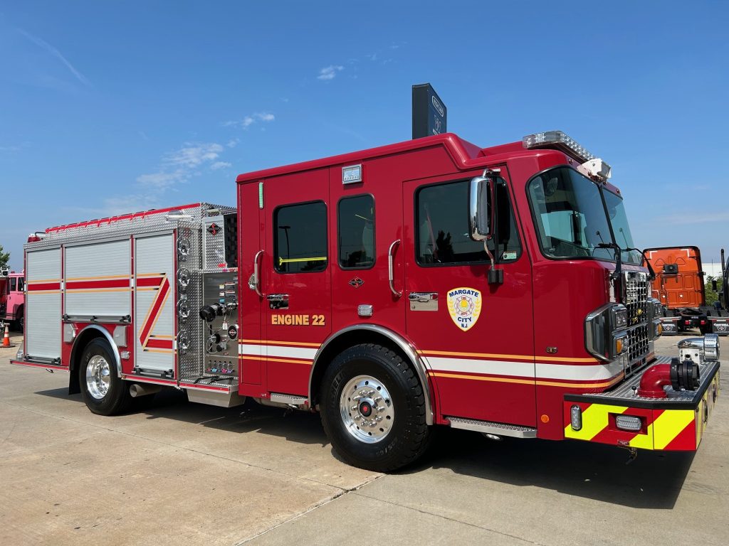 Spartan S-180 Pumper , Metro Star LFD Chassis, Cummins L9 450 HP motor ...
