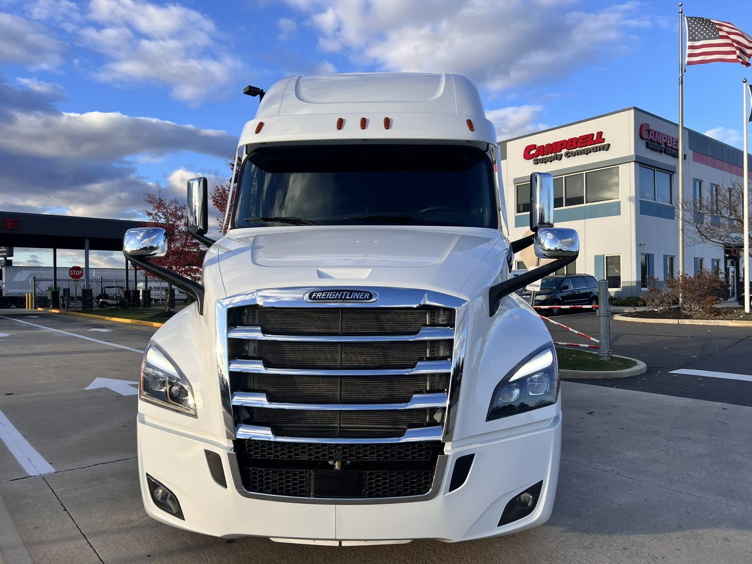 2025 FREIGHTLINER Cascadia PT126S - Campbell Supply