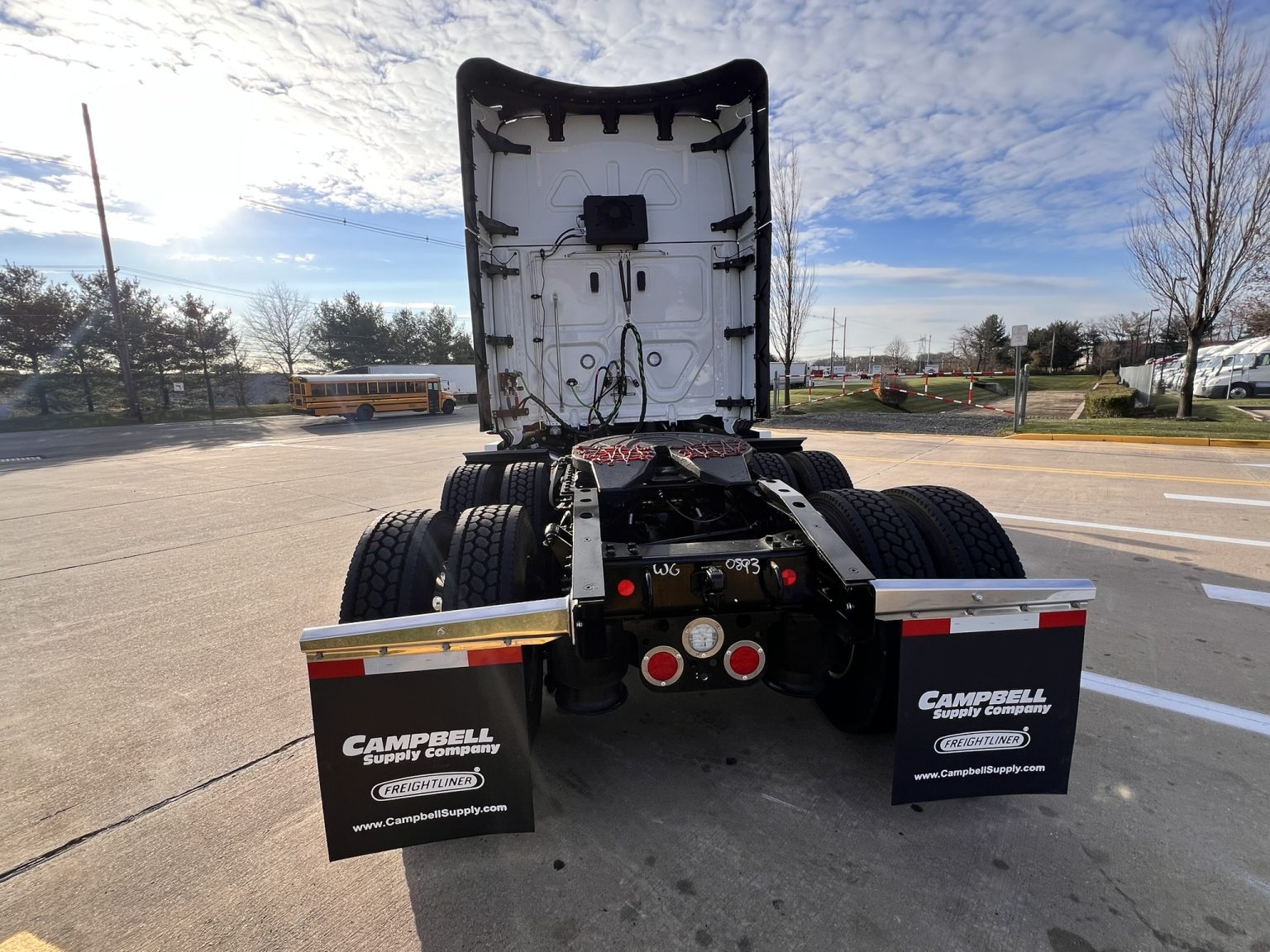 2025 Freightliner Cascadia - Campbell Supply
