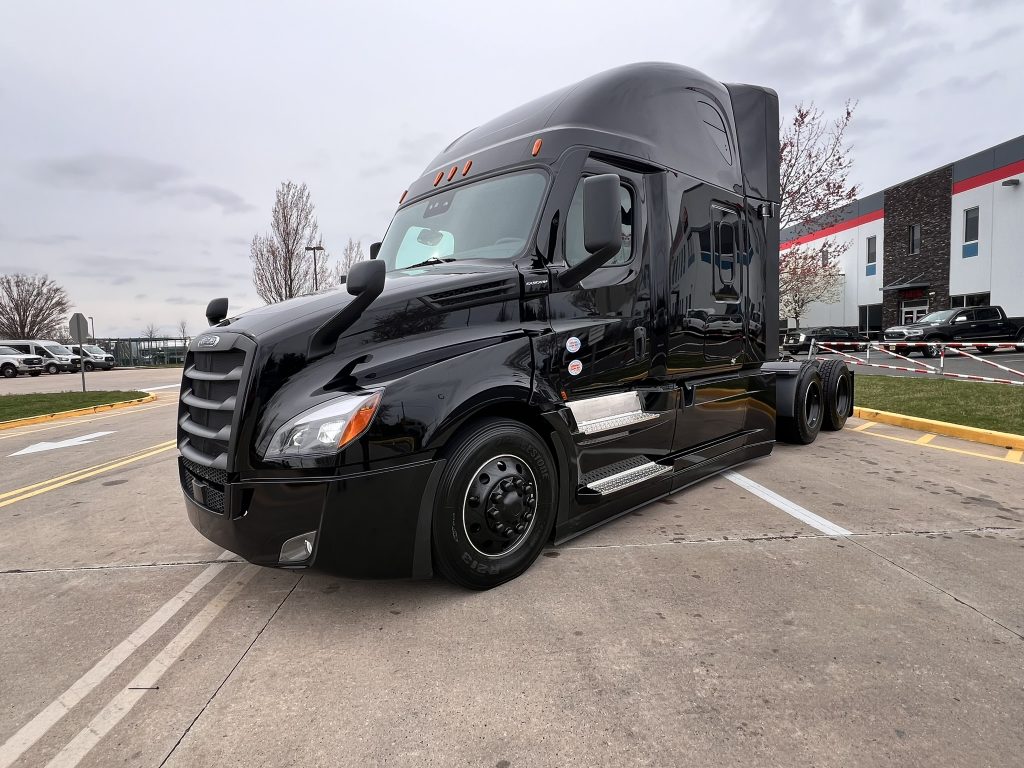 2026 Freightliner Cascadia - Campbell Supply