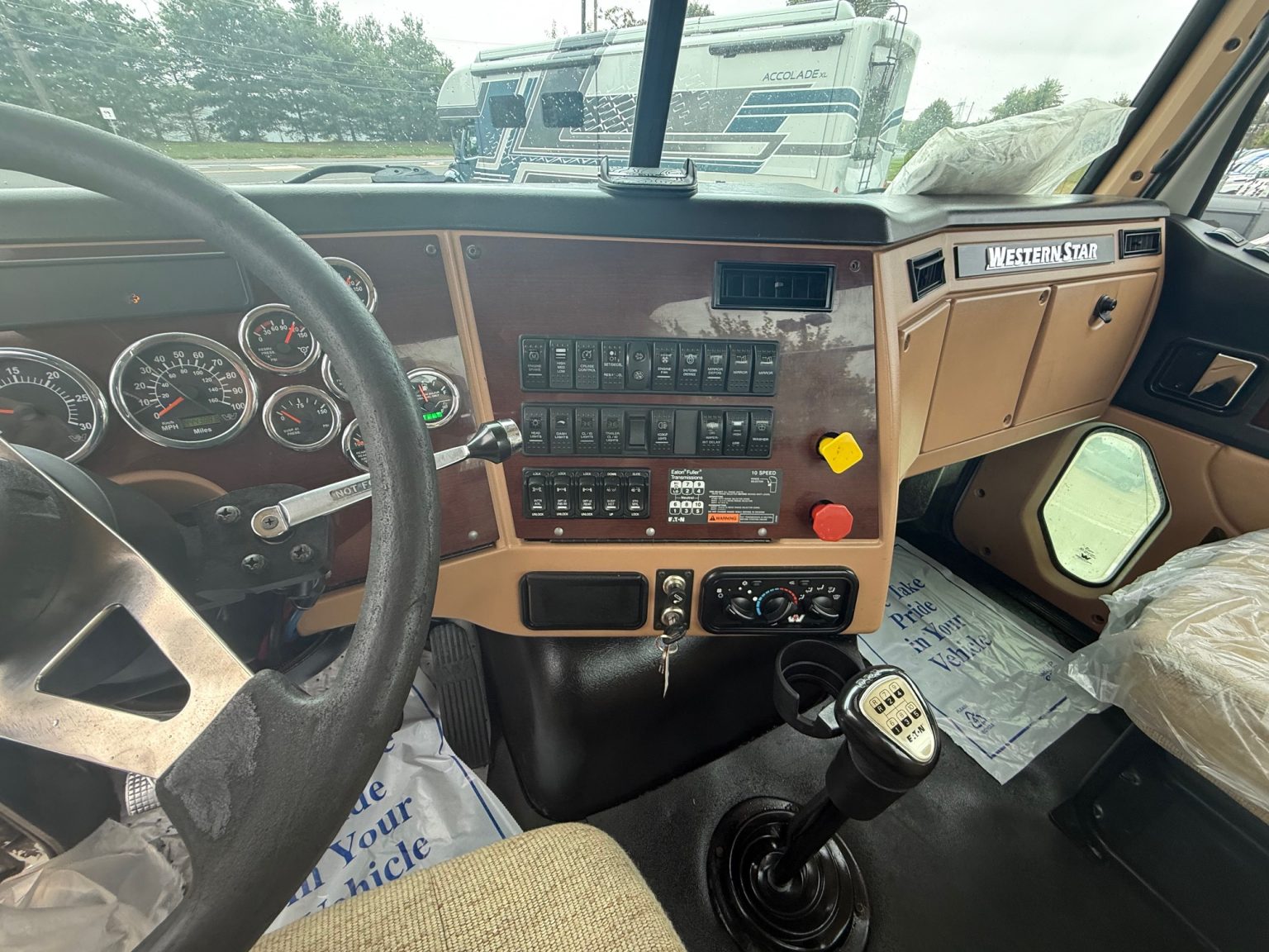2019 Western Star Trucks 4700SF - Campbell Supply